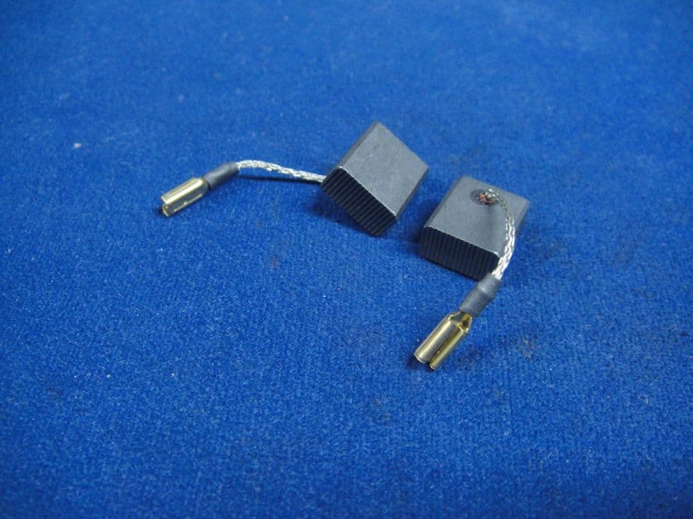 DeWalt Carbon Brushes DWE4336-BR Type 1