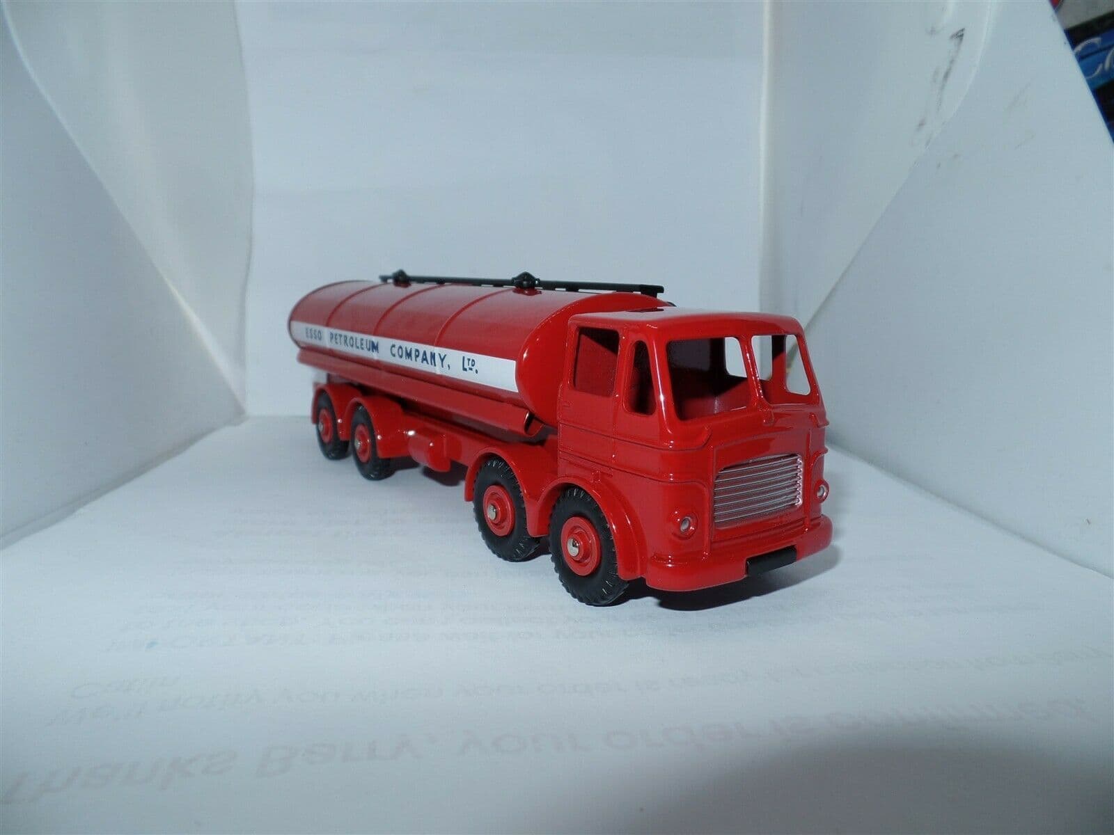 Atlas French Dinky 943 Leyland Octopus ESSO Tanker Lorry BRAND NEW