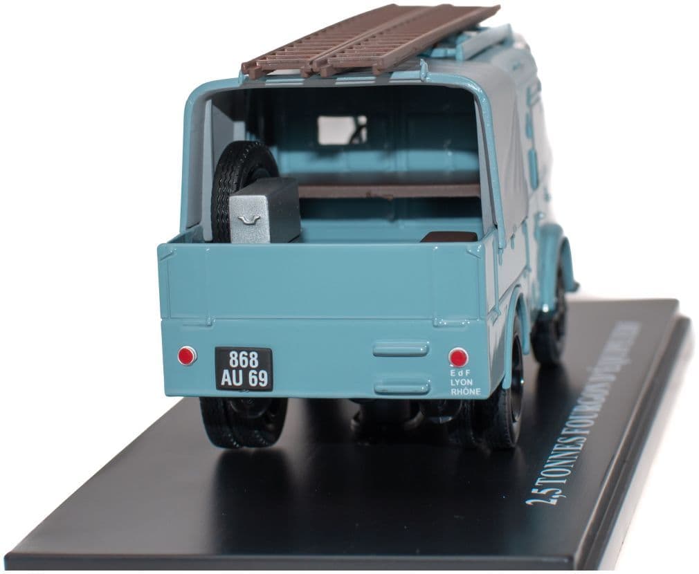 Atlas IXO NY57 1/43 Scale Renault 2 5 Tonnes Fourgon Van Edf ...