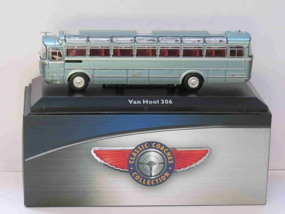 Atlas JE17 1/76 Scale Classic Coaches Van Hool 306 Coach
