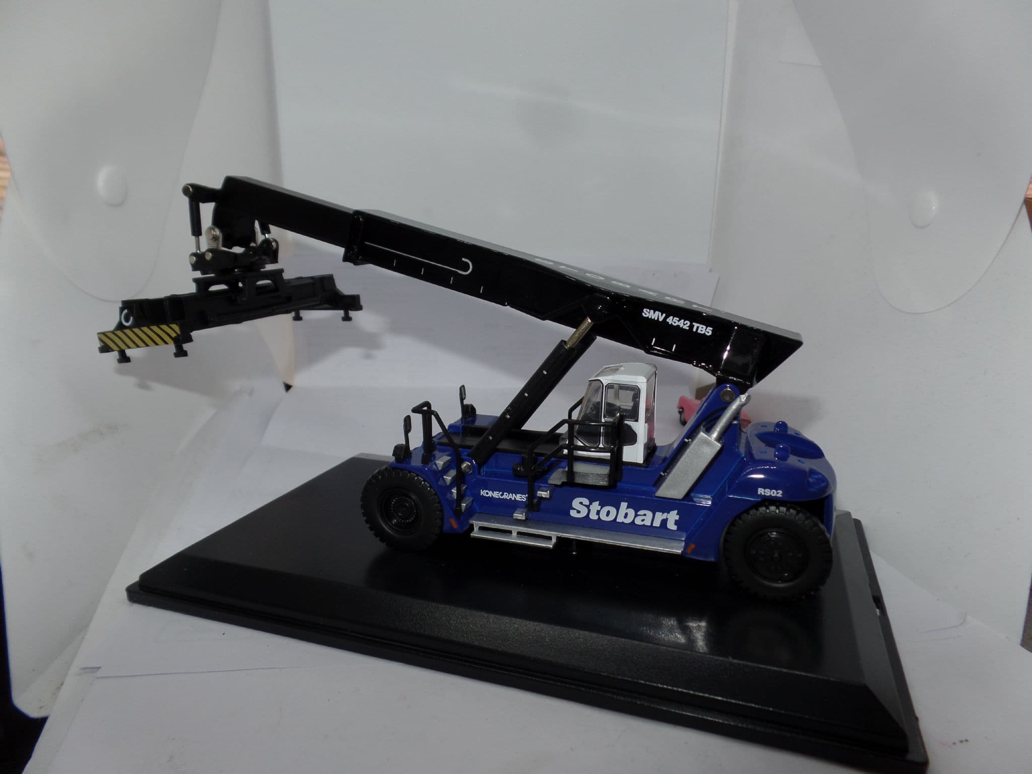 Atlas Oxford JV4104 1/76 Konecranes Reach Container Stacker Eddie ...