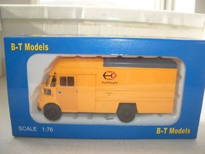 Base BT Models 1/76 OO Models