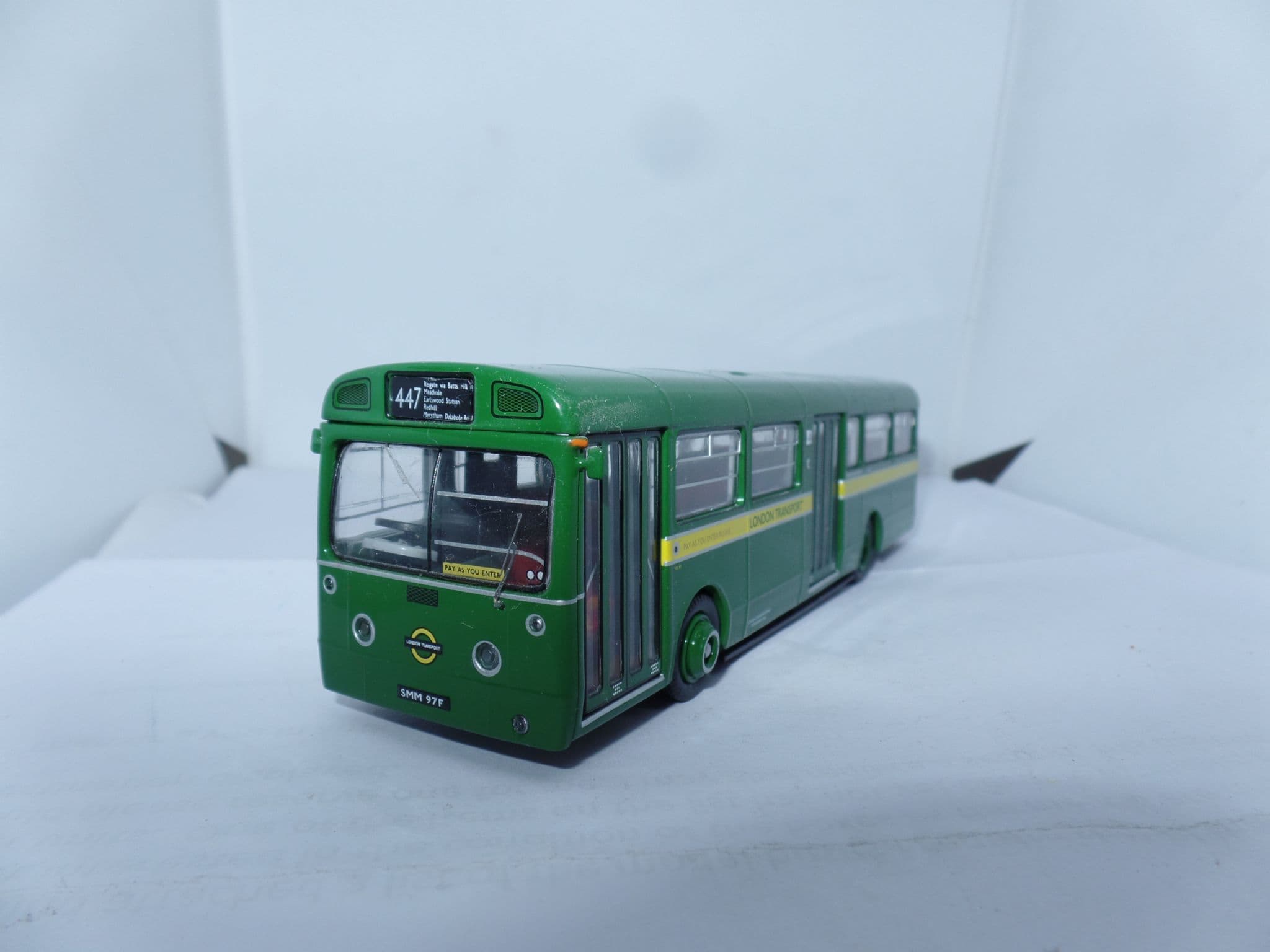 Britbus ME-02 ME02 AEC Merlin Bus London Transport Country 447 Reigate