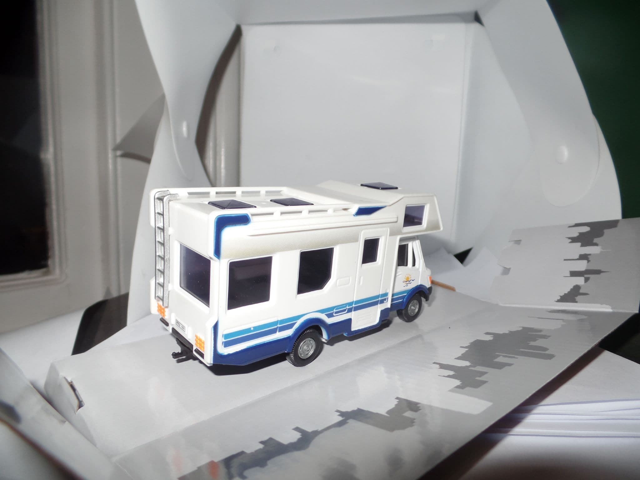 Cararama 4-93510 1/43 O Scale Mercedes Mobile Home Campervan Motorhome ...