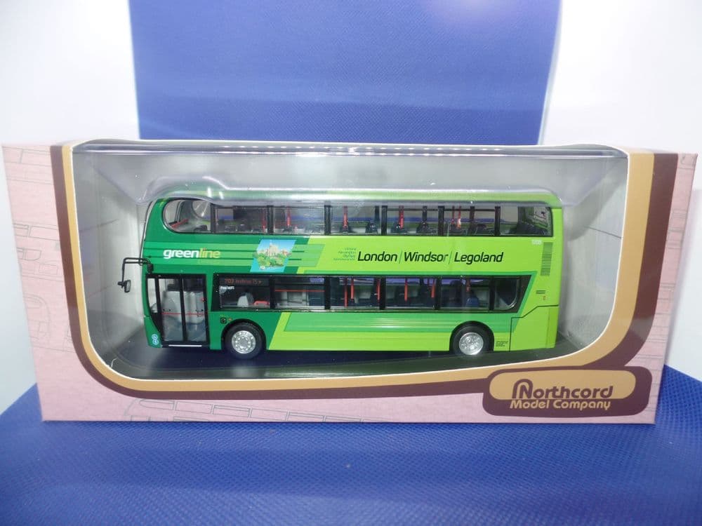 CMNL UKBUS6206 Alexander Dennis Enviro 400 Reading Buses Greenline 703 ...