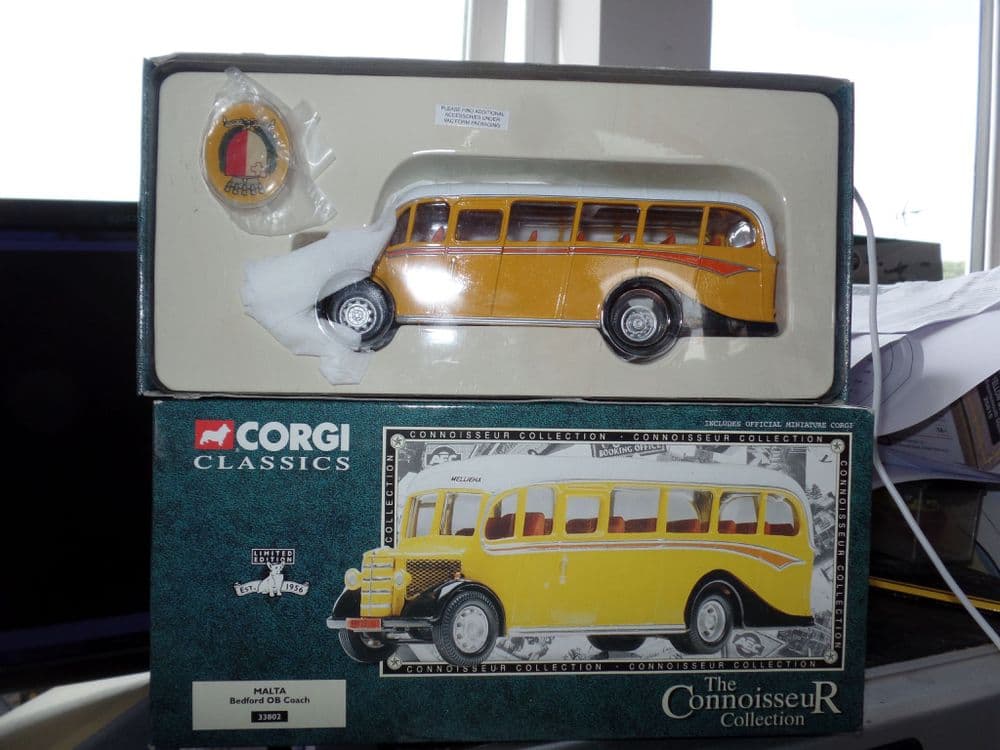 Corgi 33802 Bedford OB Bus Coach Malta Mellieha MIMB