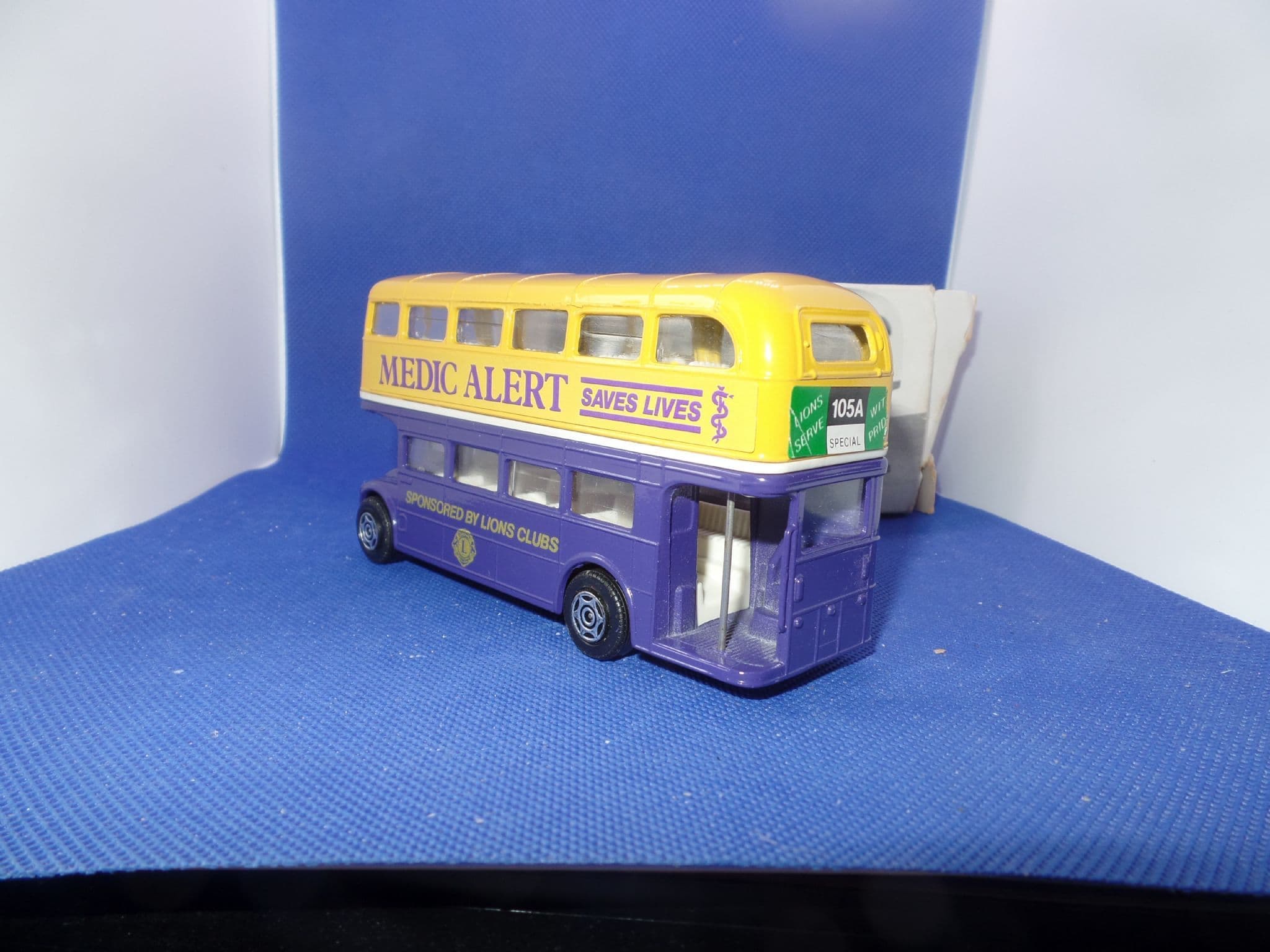 Corgi 469 1/64 London Routemaster Bus Lions Clubs Medic Alert 105A MIB