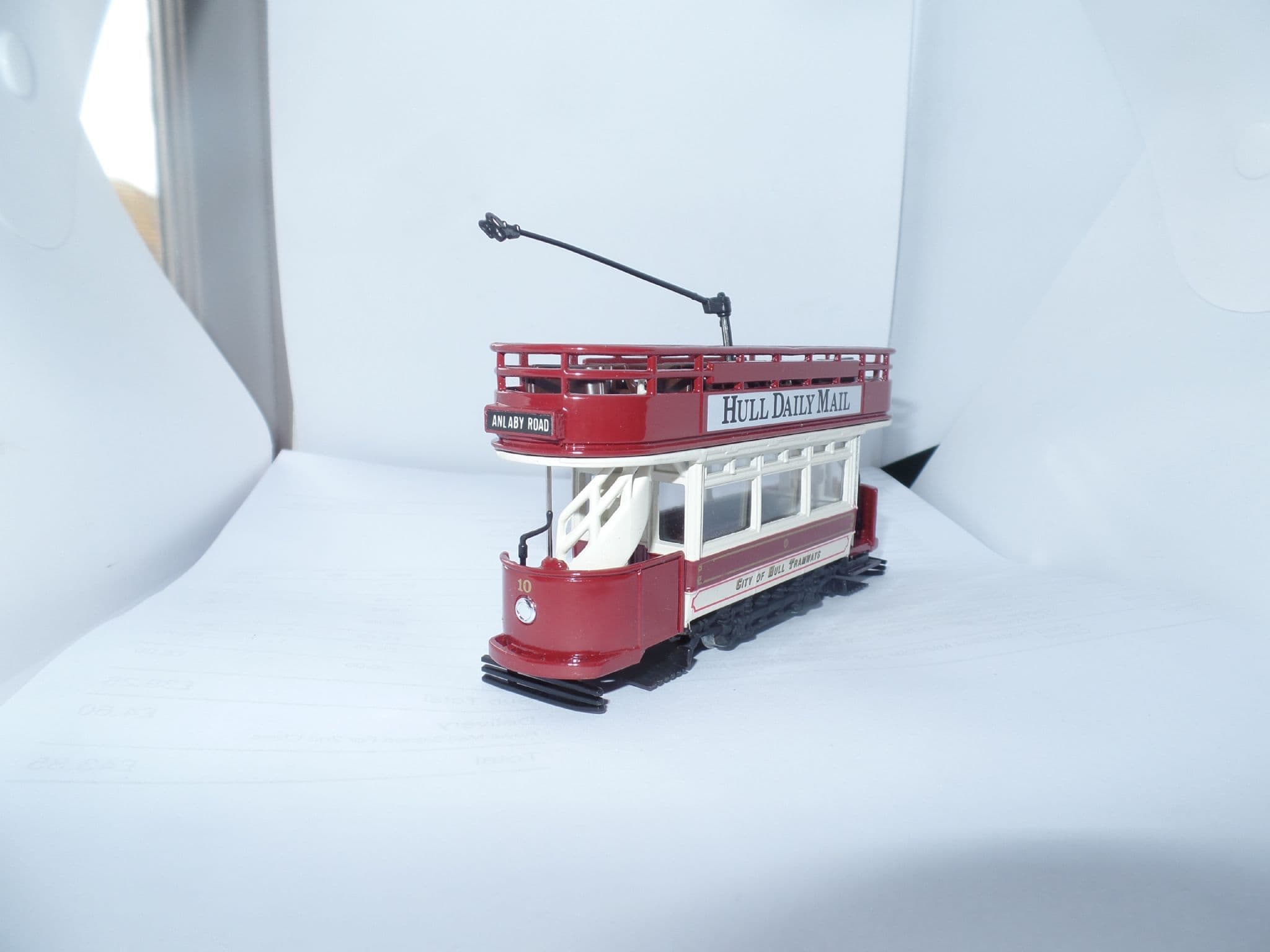 Corgi 97290 1/72 Scale Double Deck Tram Hull Daily Mail Special Analby Road