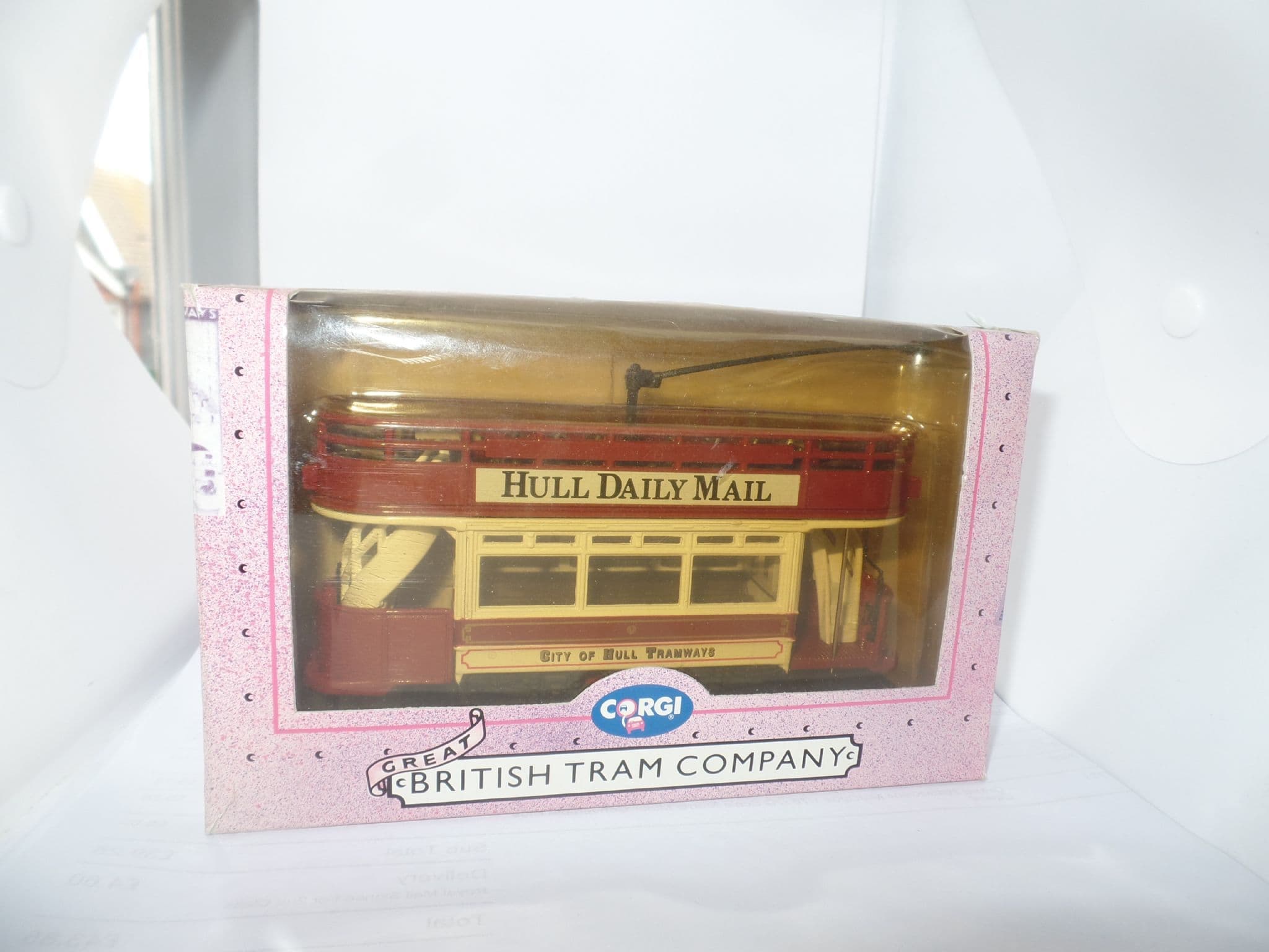 Corgi 97290 1/72 Scale Double Deck Tram Hull Daily Mail Special Analby Road