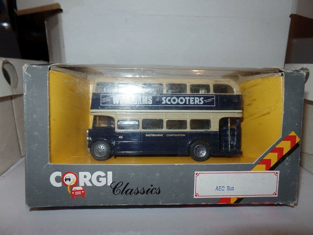 Corgi C599/2 1/64 AEC Regent Bus Eastbourne MIMB
