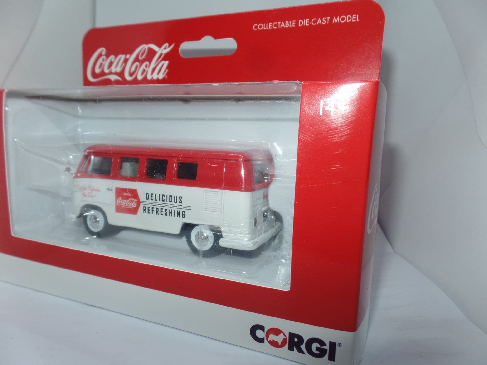 CORGI CC02733 1/43 Scale Volkswagen VW Camper Van Coca Cola Late 1960s