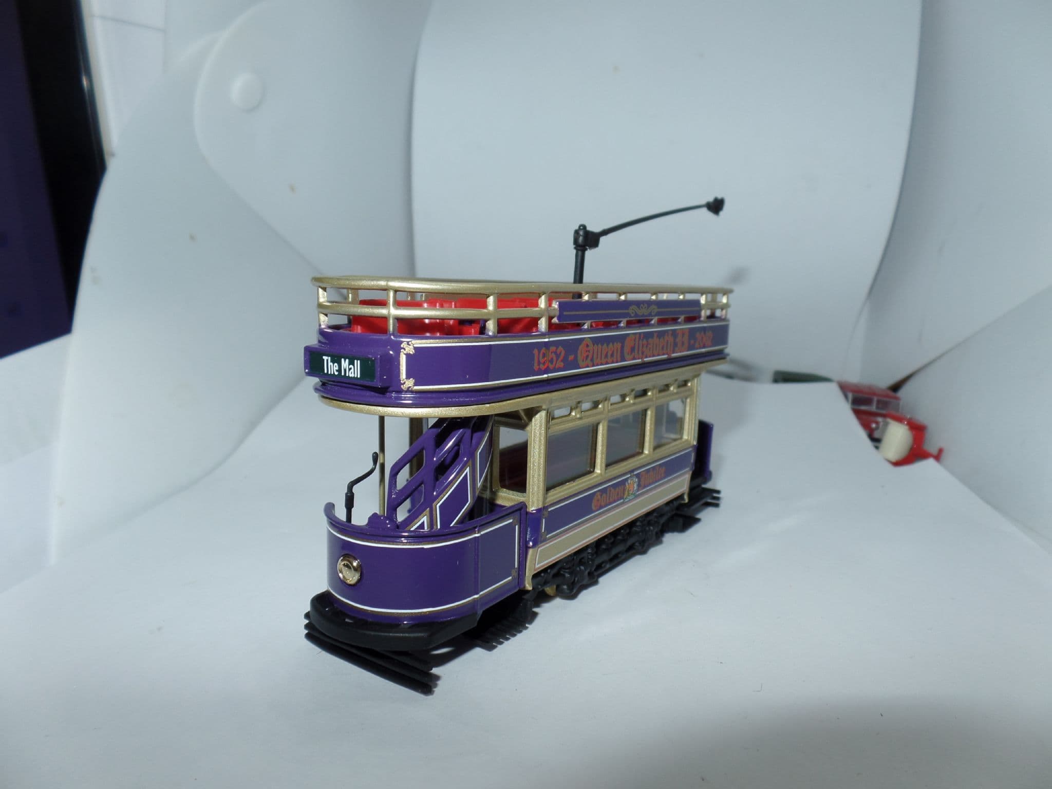 Corgi CC25206 1/72 Dick Kerr Open Tram Queen Elizabeth Golden Jubilee ...