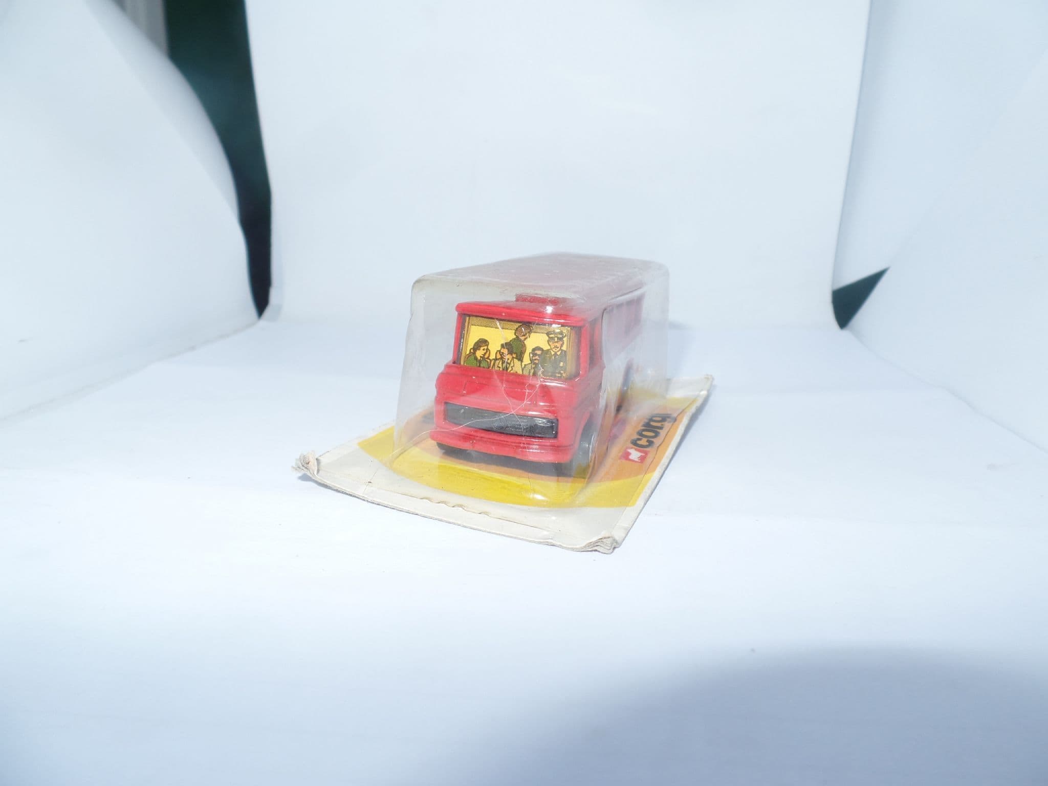 Corgi Juniors Mercedes Benz Bus Espana 82 World Cup Football Mint on ...