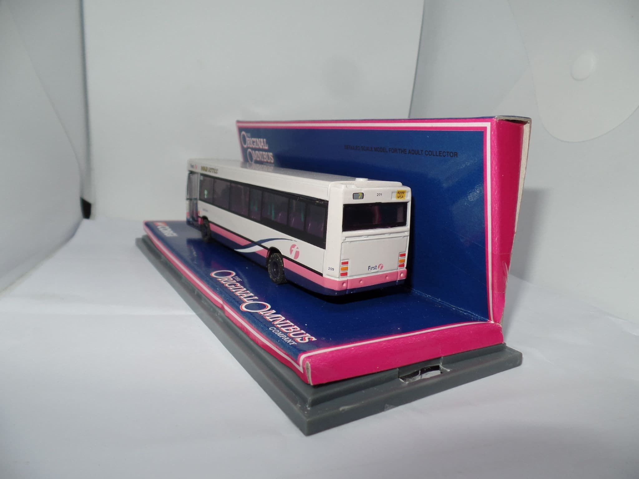 Corgi OOC 42813 Dennis Dart Bus First Aberdeen Barbie Livery MIMB
