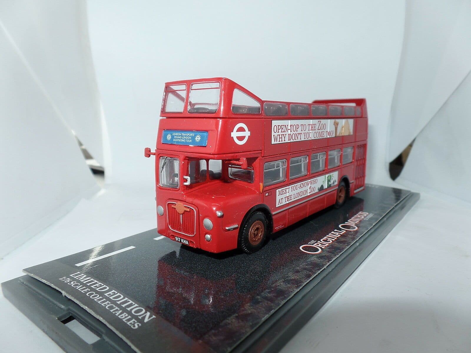 Corgi OOC OM45607 BMMO D9 bus London Transport Zoo MIMB