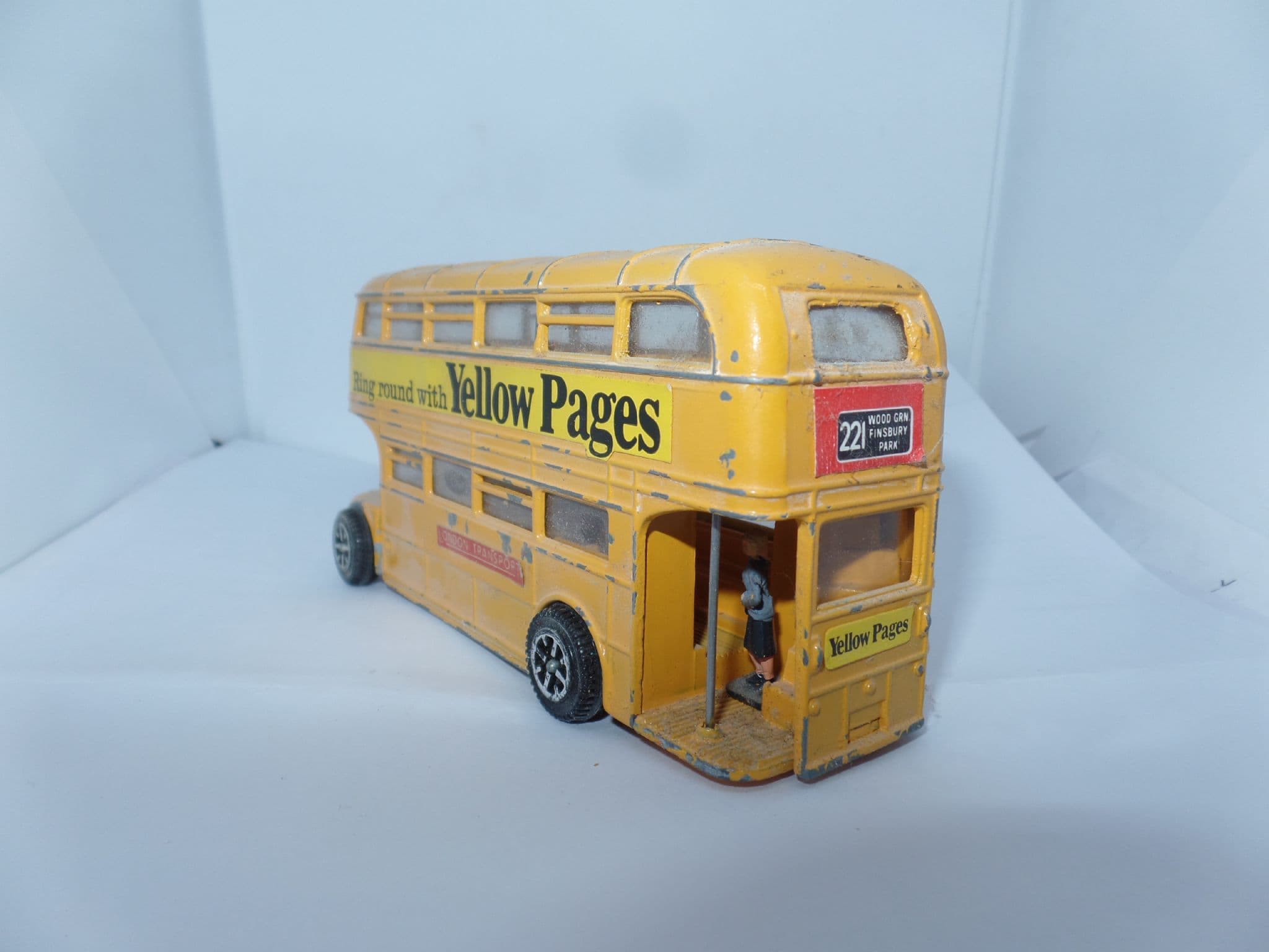 Dinky 289 Routemaster Bus Code 3 Yellow Pages 221 Kings Cross Driver ...