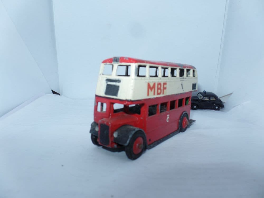 Dinky 29C 290 Bus Red & Cream Repaint Leyland Radiator with Roof Box MBF UB