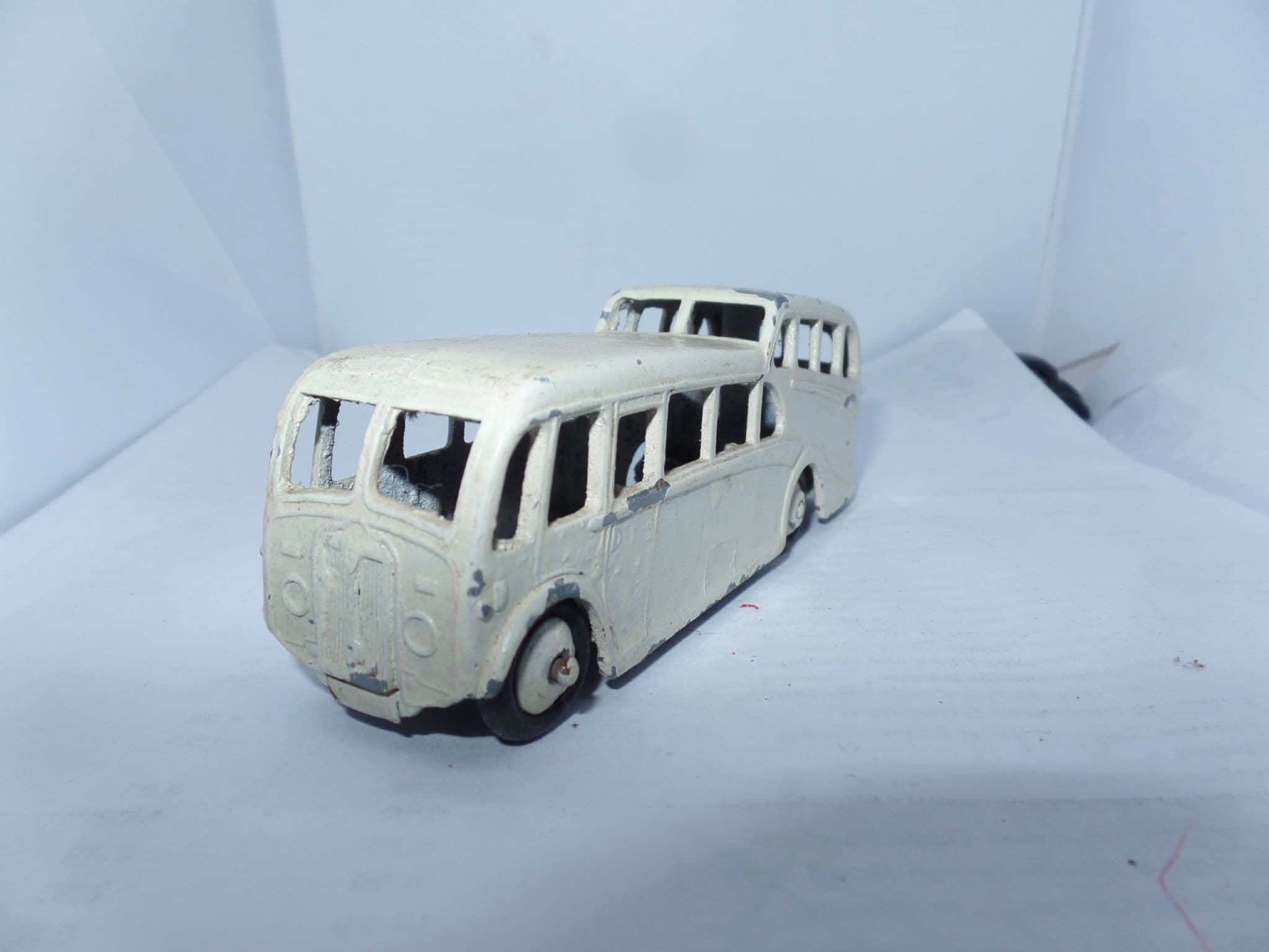 Dinky 29F 280 Bus Observation Coach Cream UB