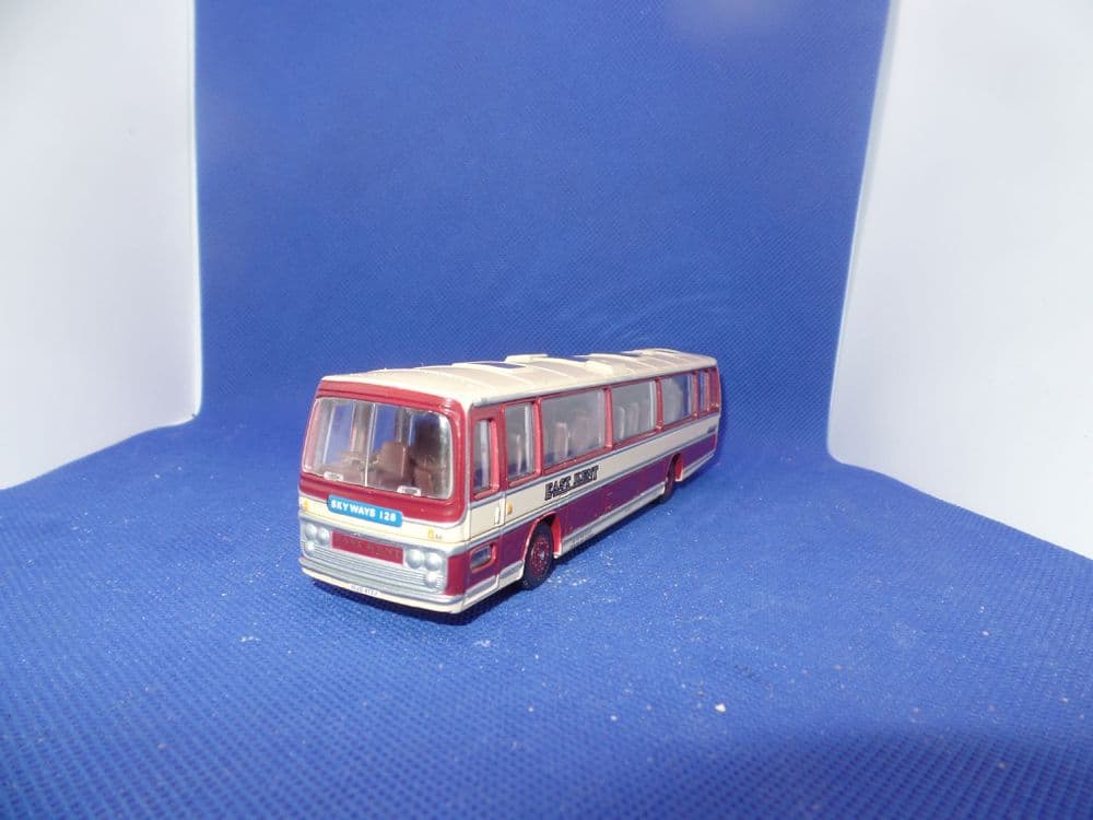 EFE 15703DL Plaxton Panorama Coach Bus DeLuxe East Kent Skyways UB