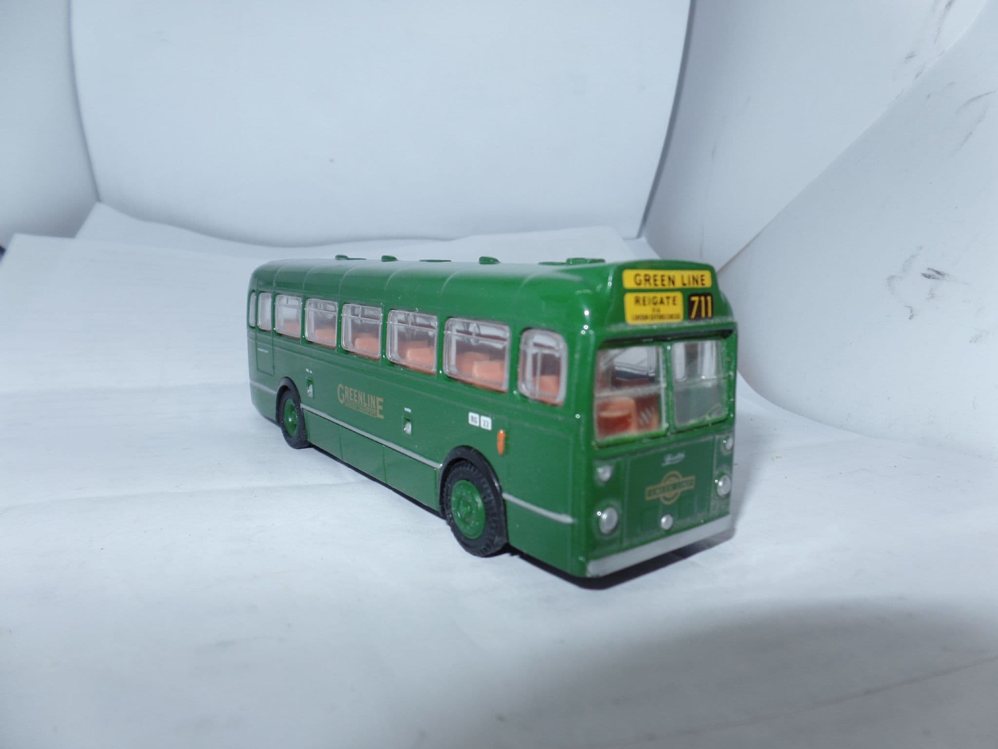 EFE 16309 Bristol LS Bus Coach London Transport Green Line 711 Reigate UB