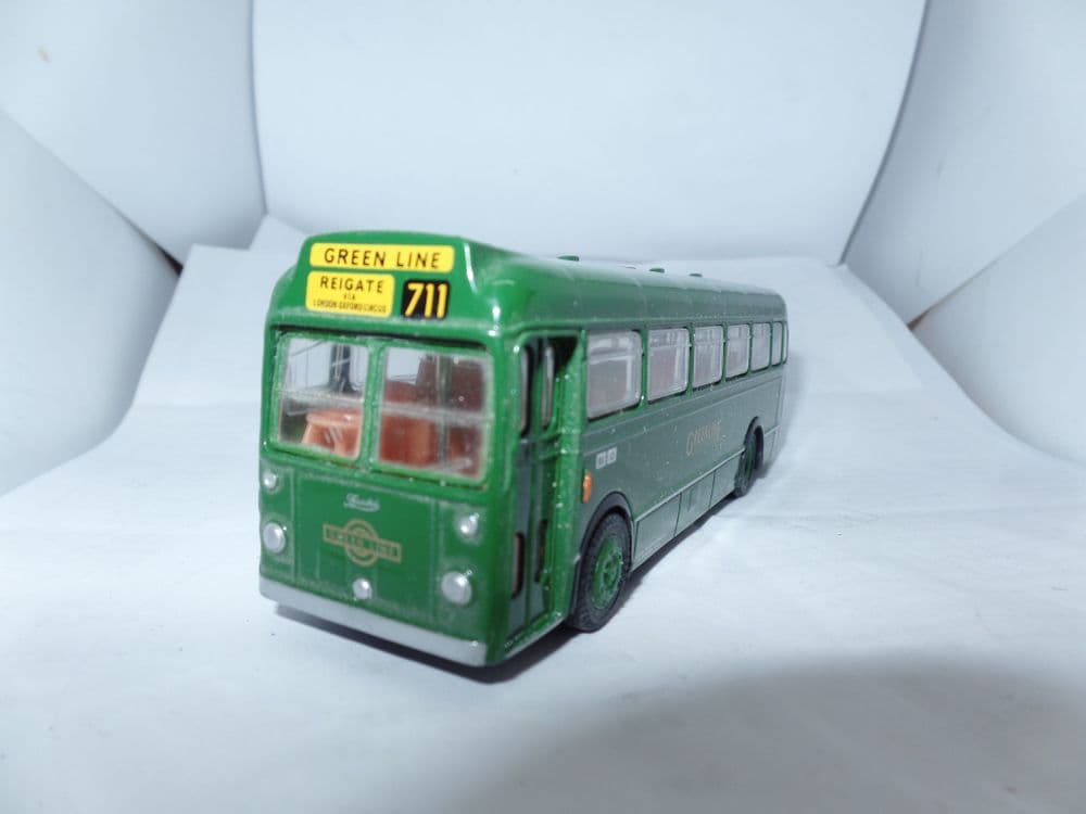 EFE 16309 Bristol LS Bus Coach London Transport Green Line 711 Reigate UB