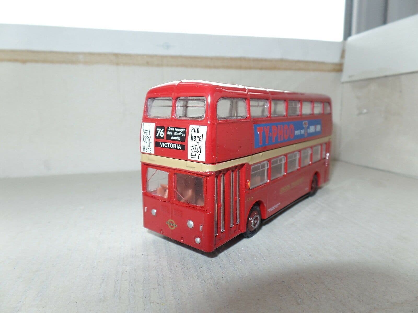 EFE 18101 Leyland Atlantean Bus London Transport Typhoo BOAC 76 ...