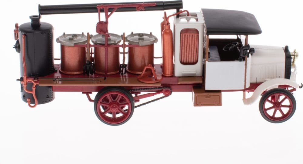 IXO Hachette NJ43 1/43 Scale Berliet CBA 9 Porte-alambic 1925 White Cab