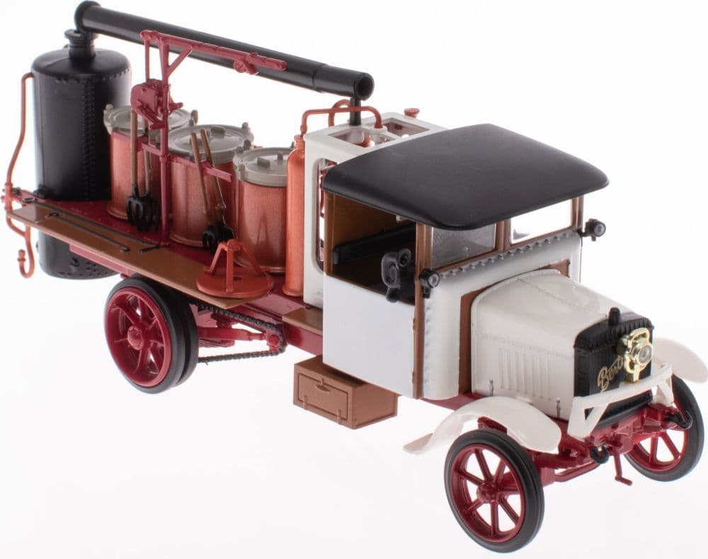 IXO Hachette NJ43 1/43 Scale Berliet CBA 9 Porte-alambic 1925 White Cab