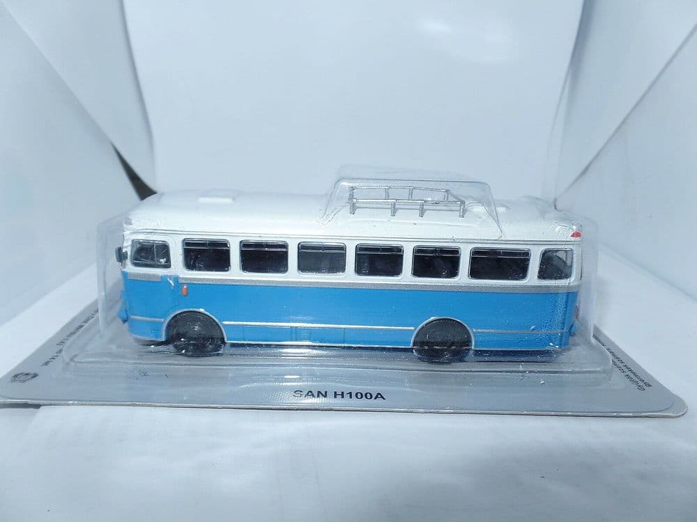 Kultowe Auta PRL JM18 1/72 Autobus SAN H-100A Bus Coach Blue