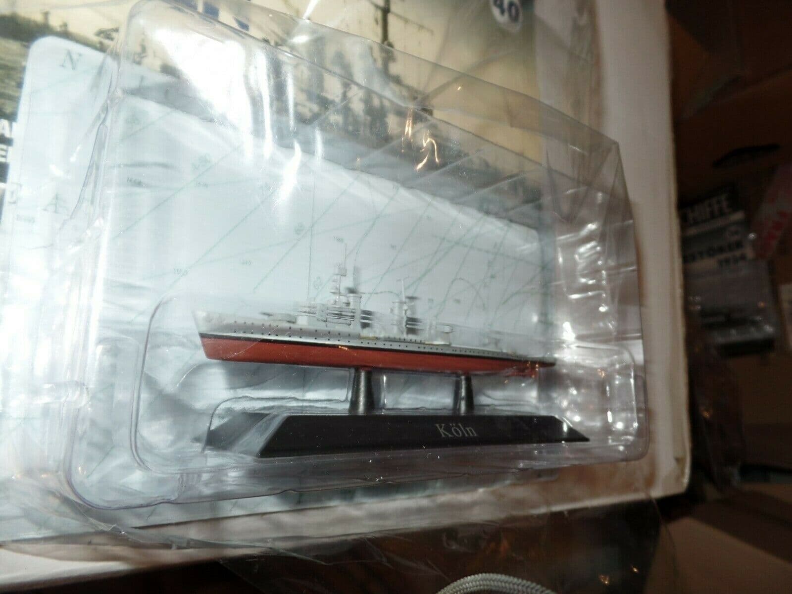 KZ40 Atlas DeAgostini 1/1250 Scale German Koln Light Cruiser 1928