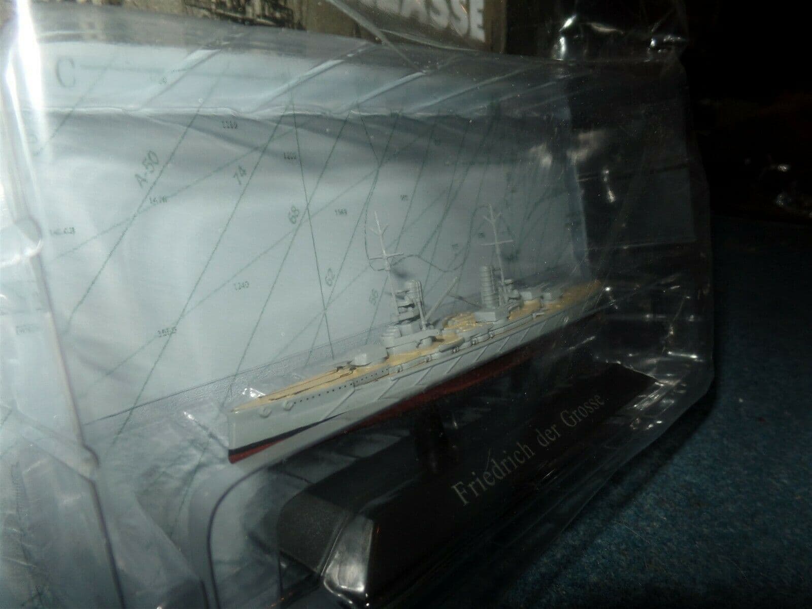 KZ43 Atlas DeAgostini 1/1250 Scale German Koln class Frigate 1961