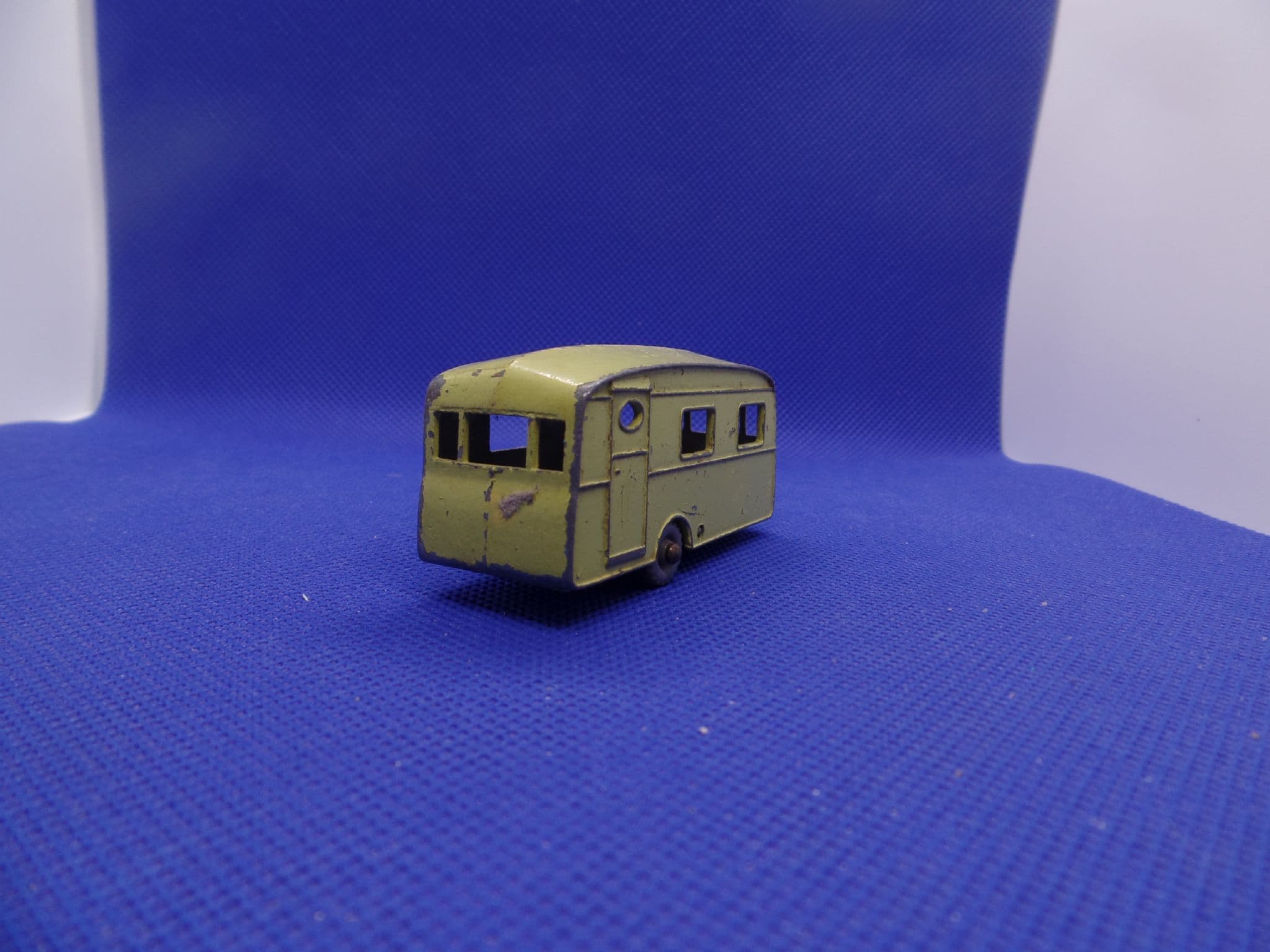 Matchbox Lesney England No 23 Berkeley Caravan Yellow Chipped UB