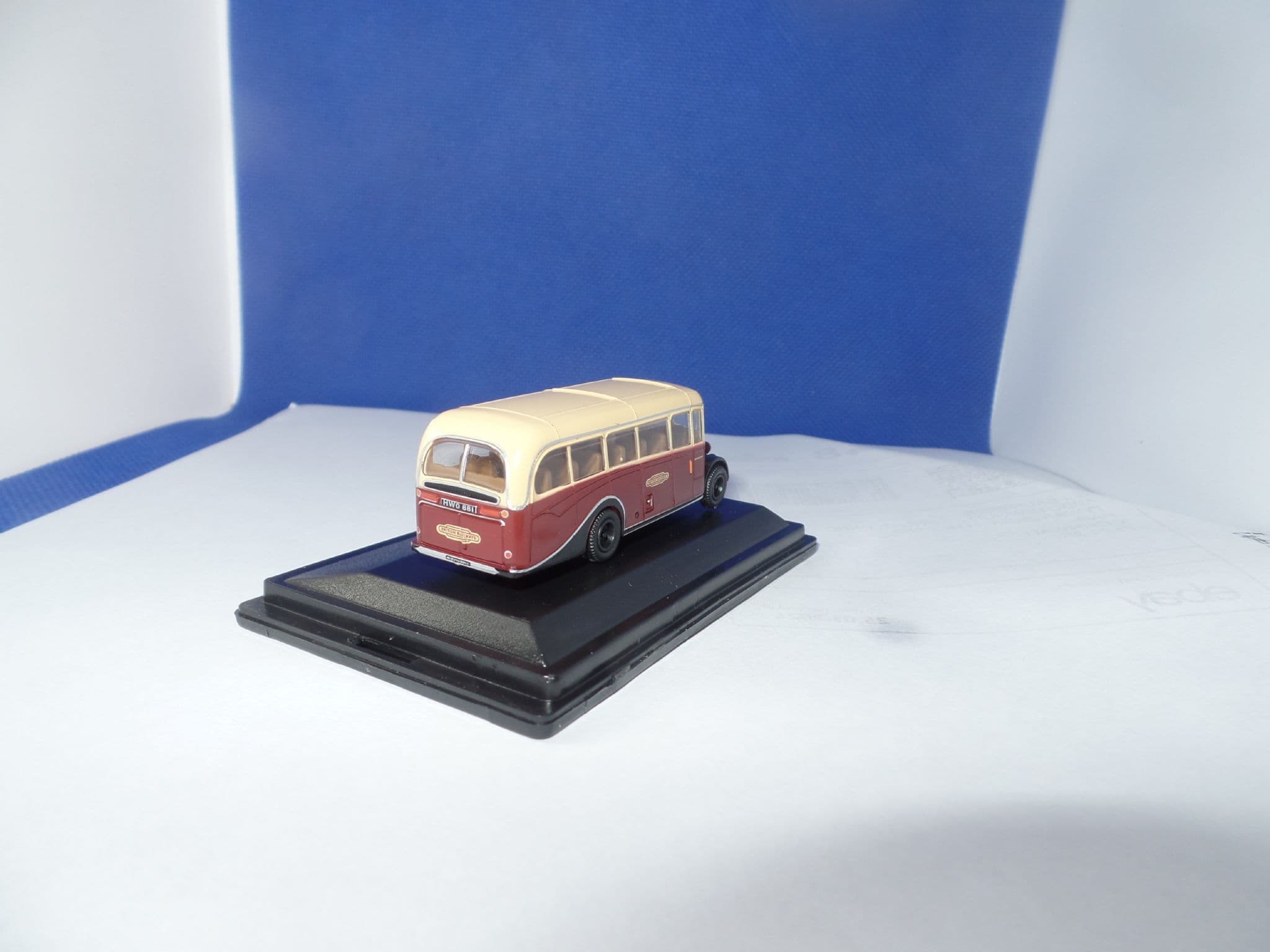 Oxford 120OB001 TT Gauge 1/120 Scale Bedford OB Bus Coach British Rail ...