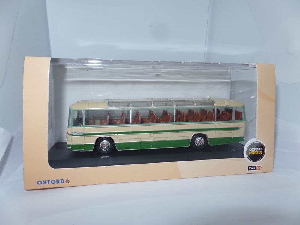 OXFORD 76DC004 DC004 1/76 OO Scale Duple Commander II Coach Greenslades ...