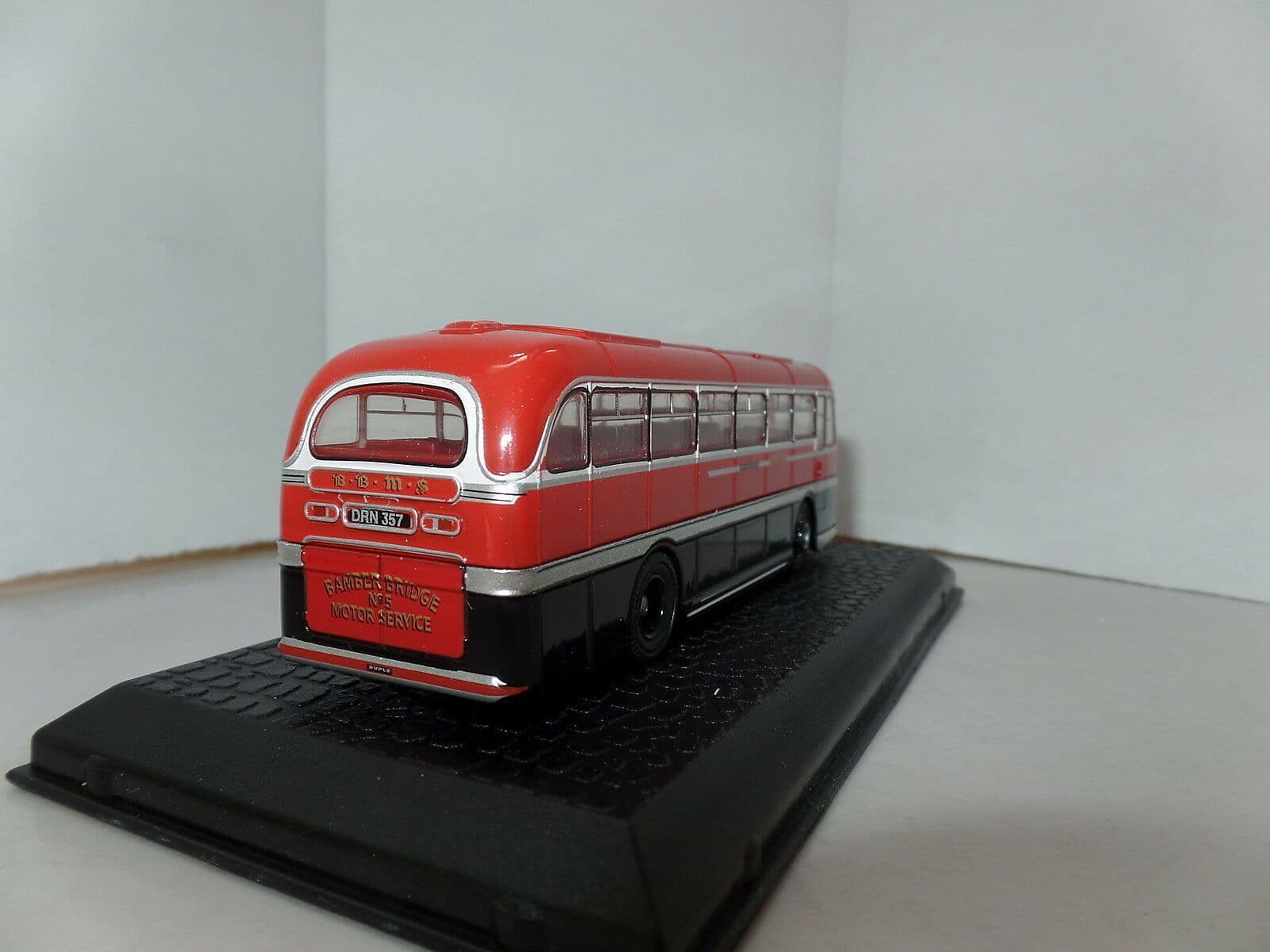 Oxford 76DR004 DR004 1/76 OO Scale Duple Roadmaster Coach Bamber Bridge ...