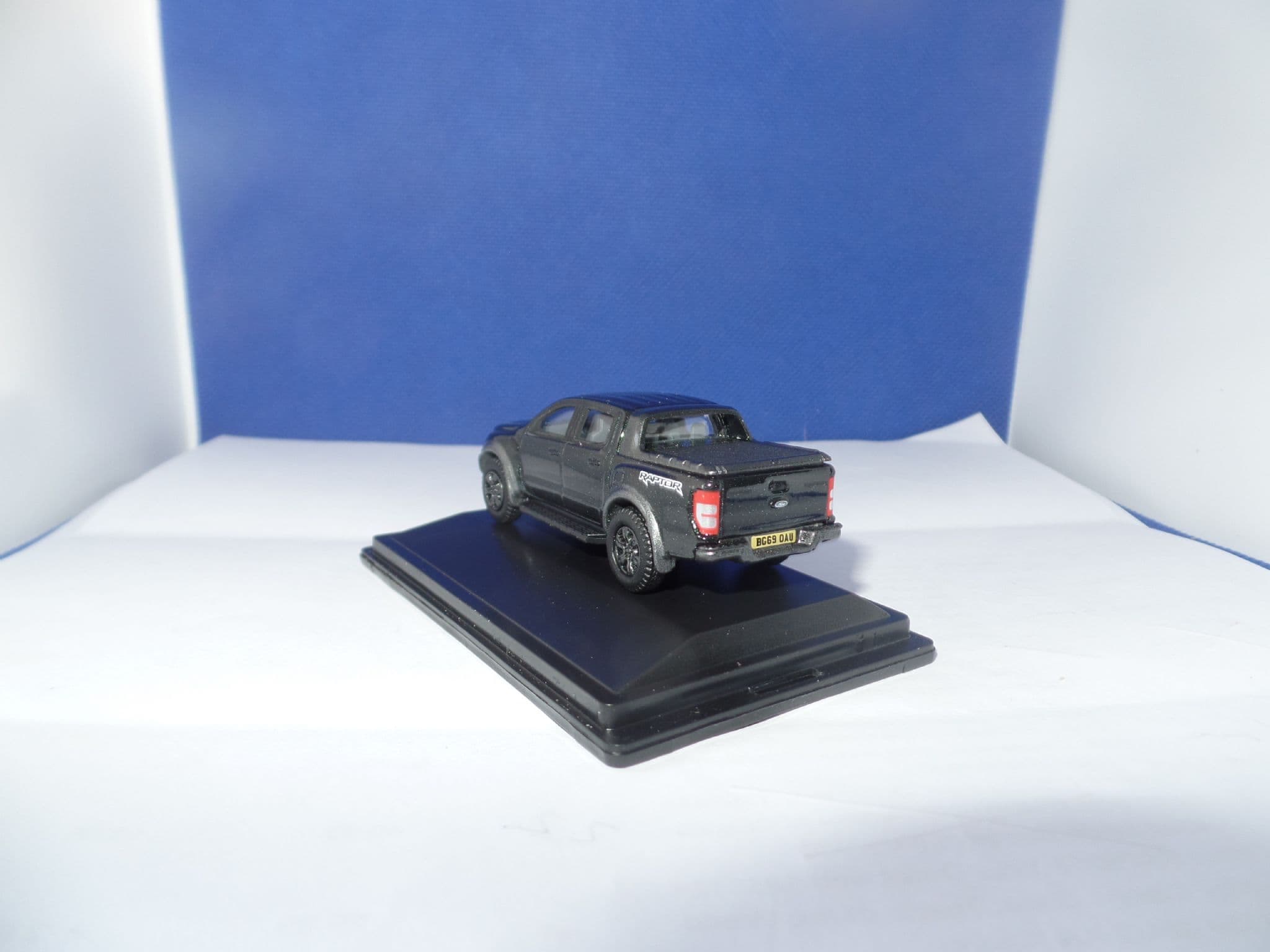 Oxford 76FR001 FR001 1/76 OO Scale Ford Ranger Raptor Agate Black Metallic