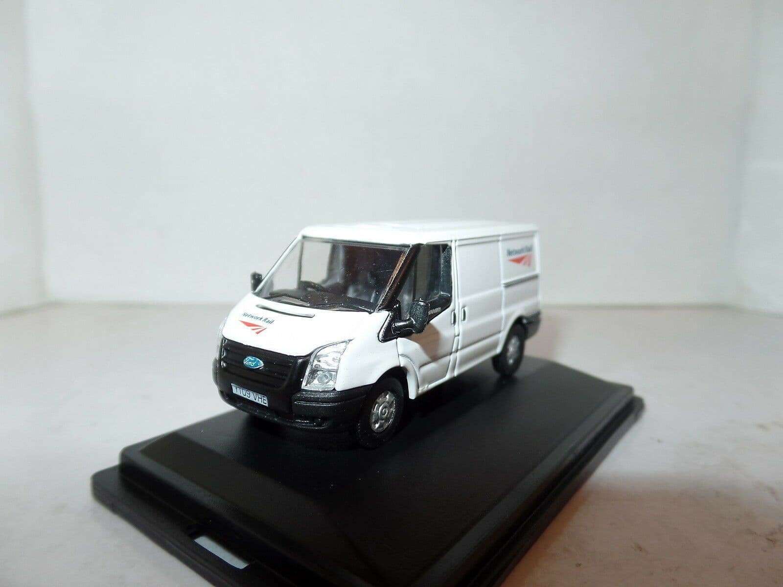 Oxford 76FT023 FT023 1/76 OO Scale Ford Transit SWB Low Roof Van ...