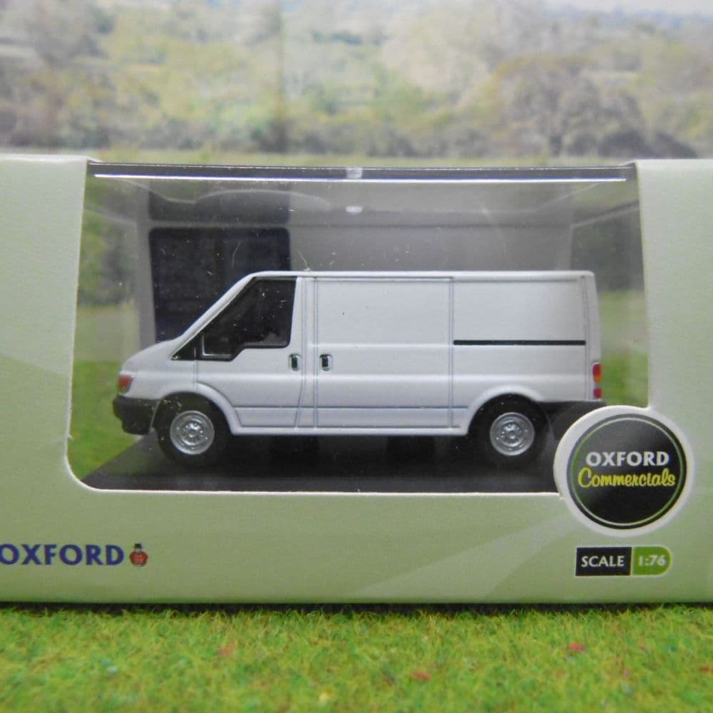 Oxford 76FT4001 FT4001 1/76 OO Scale Ford Transit Mk4 Four Dealer White