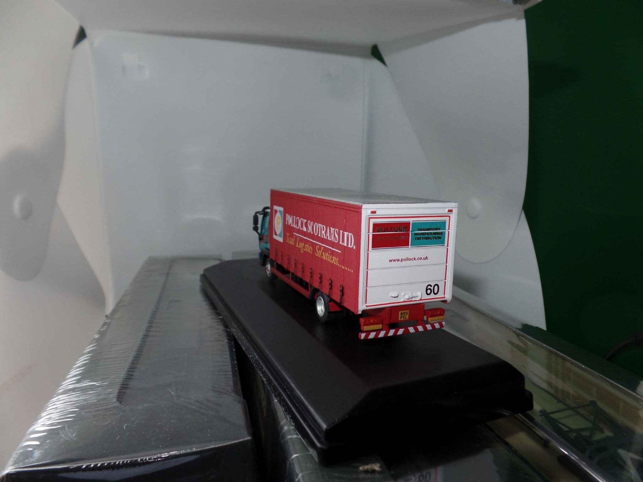 Oxford 76MAN001 MAN001 1/76 OO Scale MAN L2000 Curtainside Pollock ...