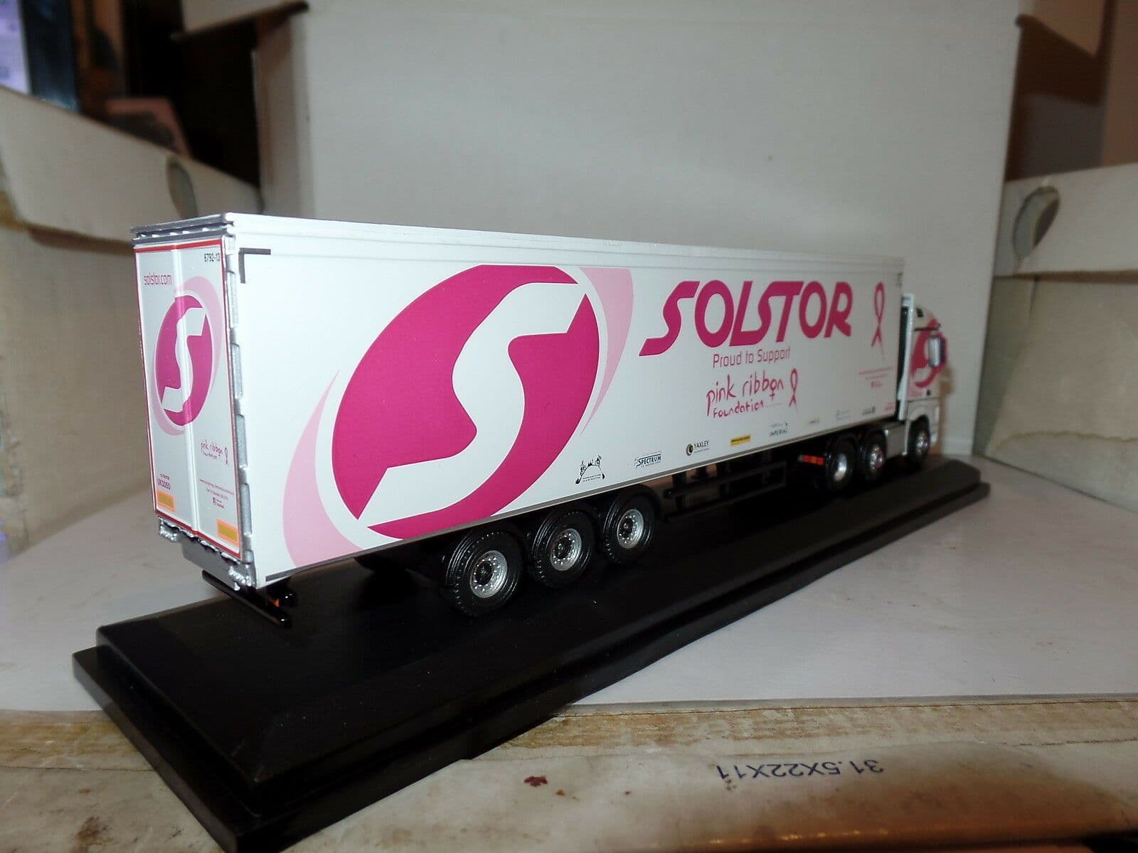 Oxford 76MB005 MB005 1/76 OO Mercedes Actros MP4 Solstor Pink Lady ...