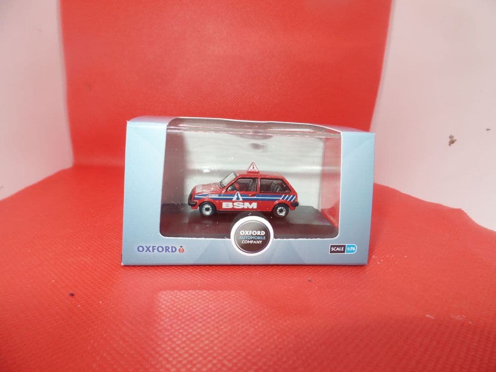 Oxford 76MET003 MET003 1/76 OO Scale Austin Mini Metro British School ...