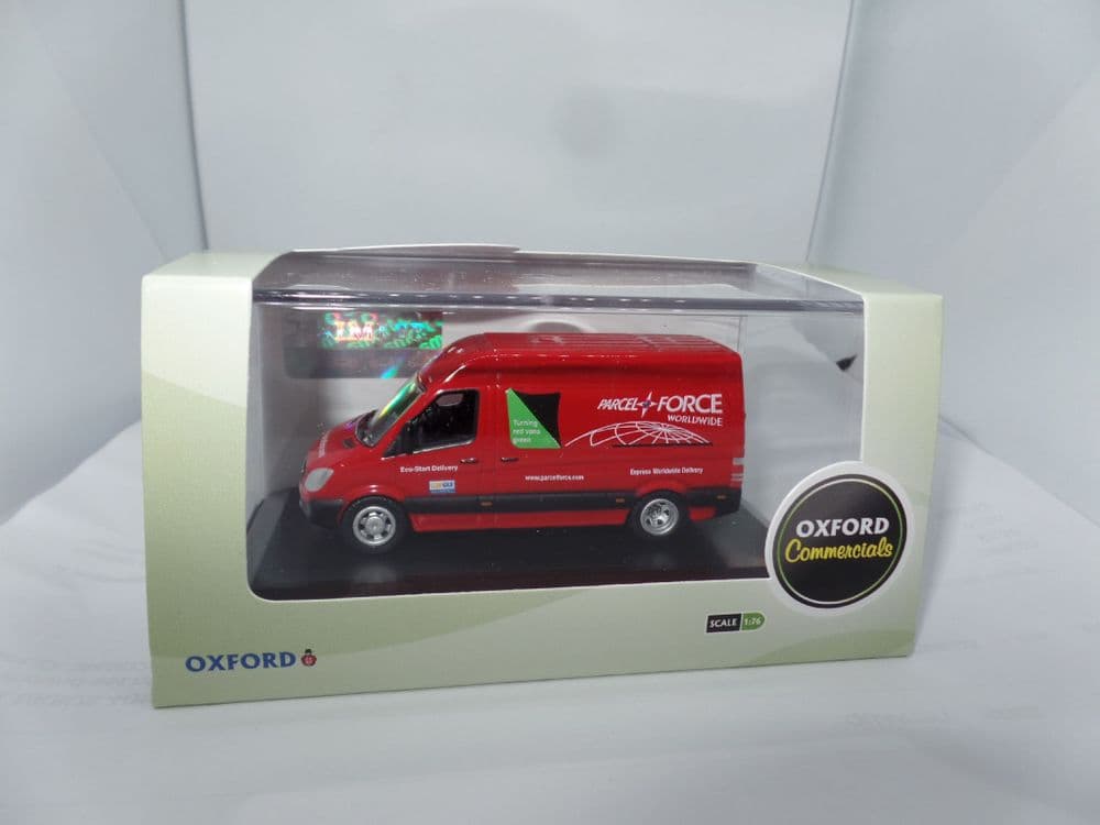 Oxford 76MSV005 MSV005 1/76 OO Scale Mercedes Sprinter Van Parcelforce
