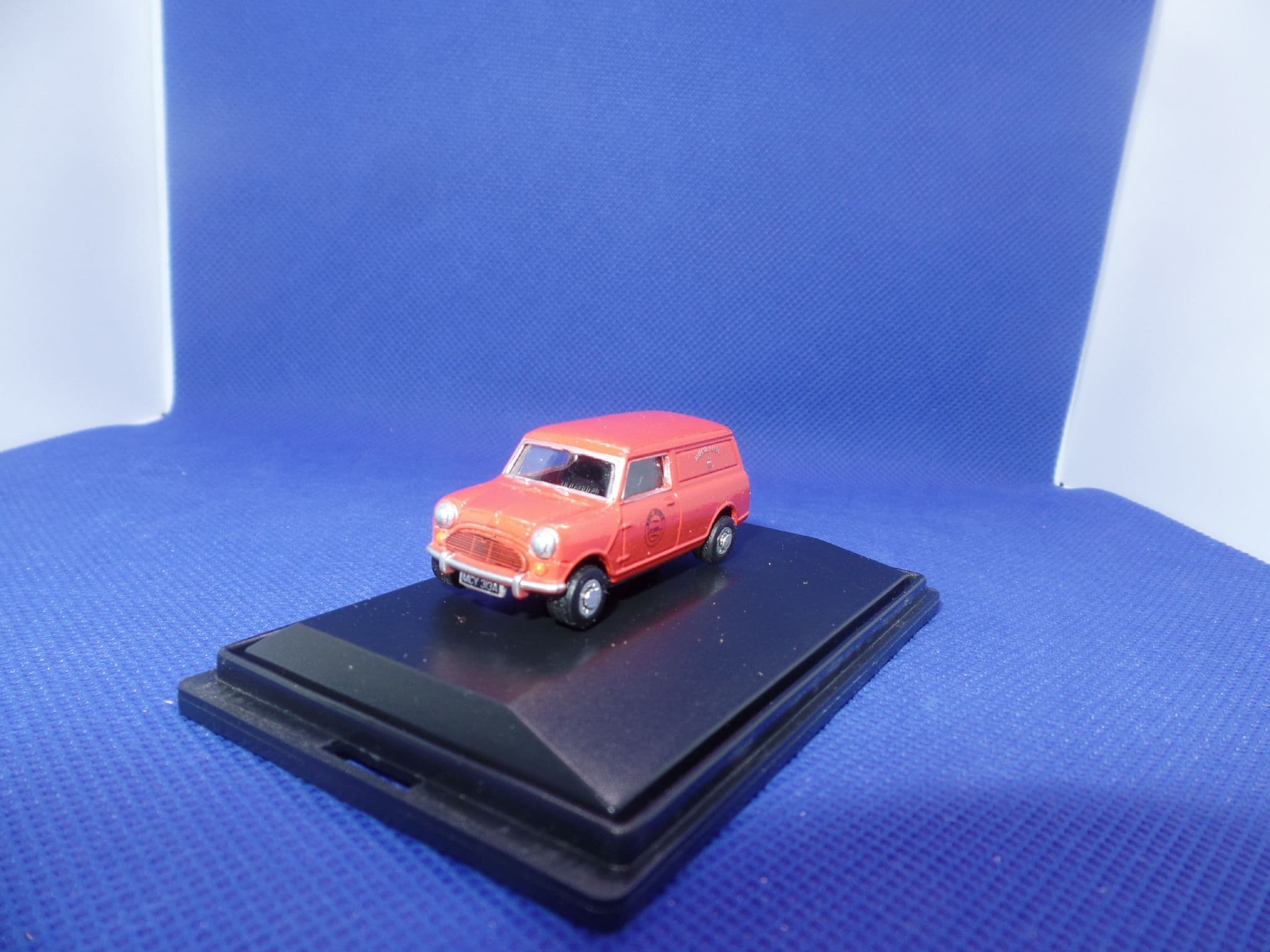 Oxford 76MV007 MV007 1/76 OO Scale Minivan Mini Van Post Office Royal ...
