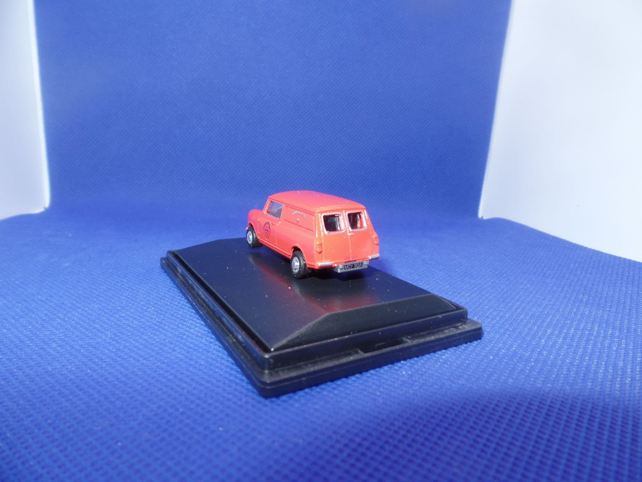 Oxford 76MV007 MV007 1/76 OO Scale Minivan Mini Van Post Office Royal ...