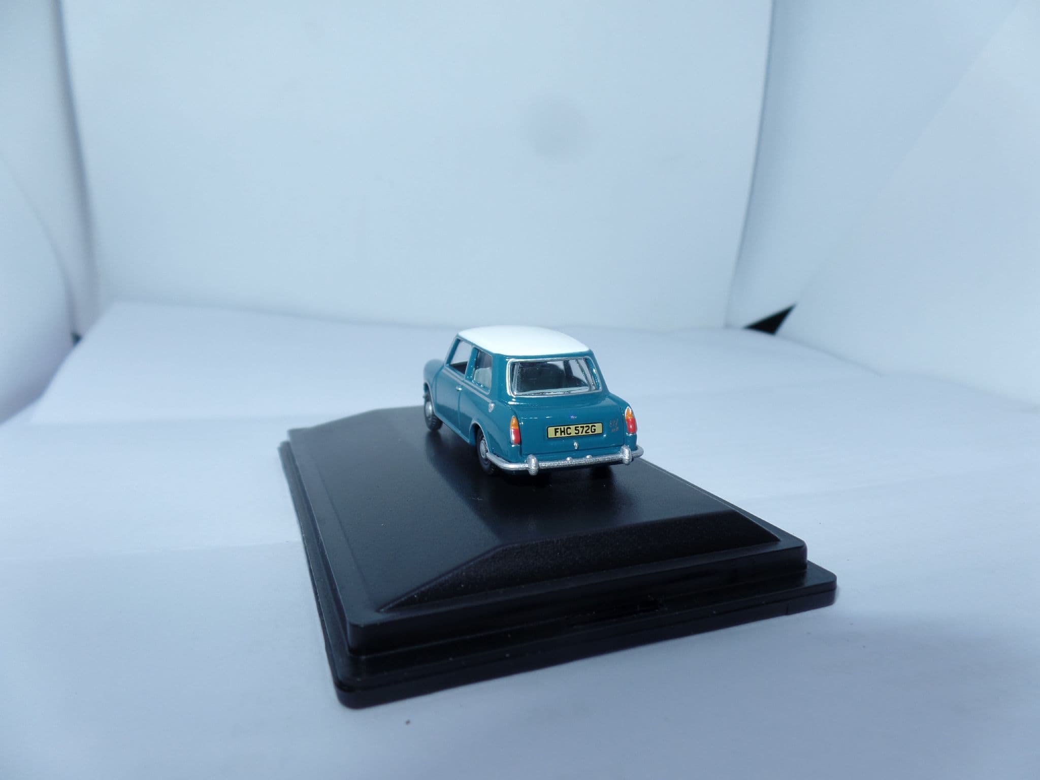 Oxford 76RE002 RE002 1/76 OO Scale Riley Elf MkIII Persian Blue ...