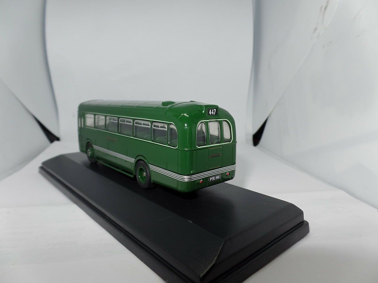 Oxford 76SB003 SB003 1/76 OO Leyland Tiger Cub SARO London Transport ...
