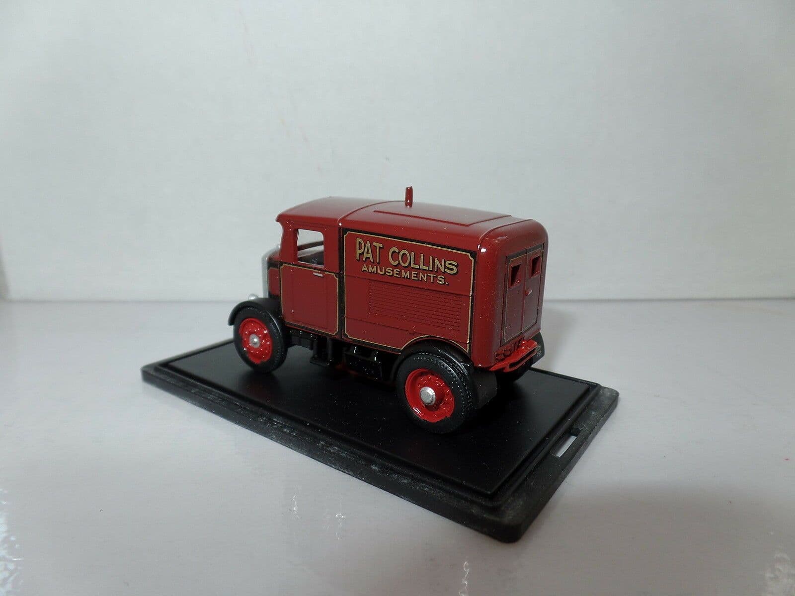 Oxford 76SST002 SST002 1/76 OO Scale Scammell Showtrac Pat Collins The ...