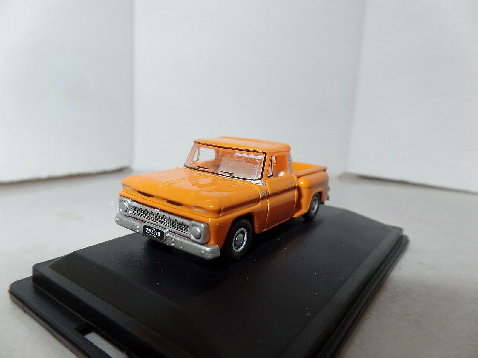 Oxford 87CP65002 CP65002 1/87 HO Scale Chevrolet Stepside Pick Up 1965 ...