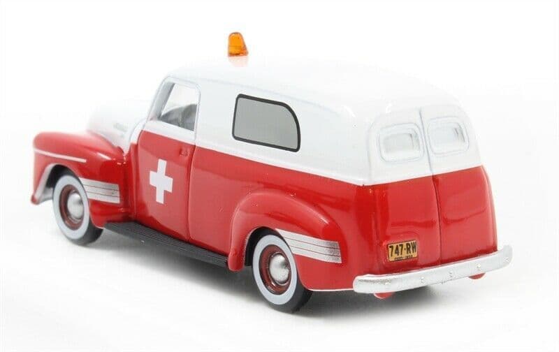 OXFORD 87CV50001 CV50001 1/87 HO SCale CHEVROLET PANEL VAN 1950 AMBULANCE