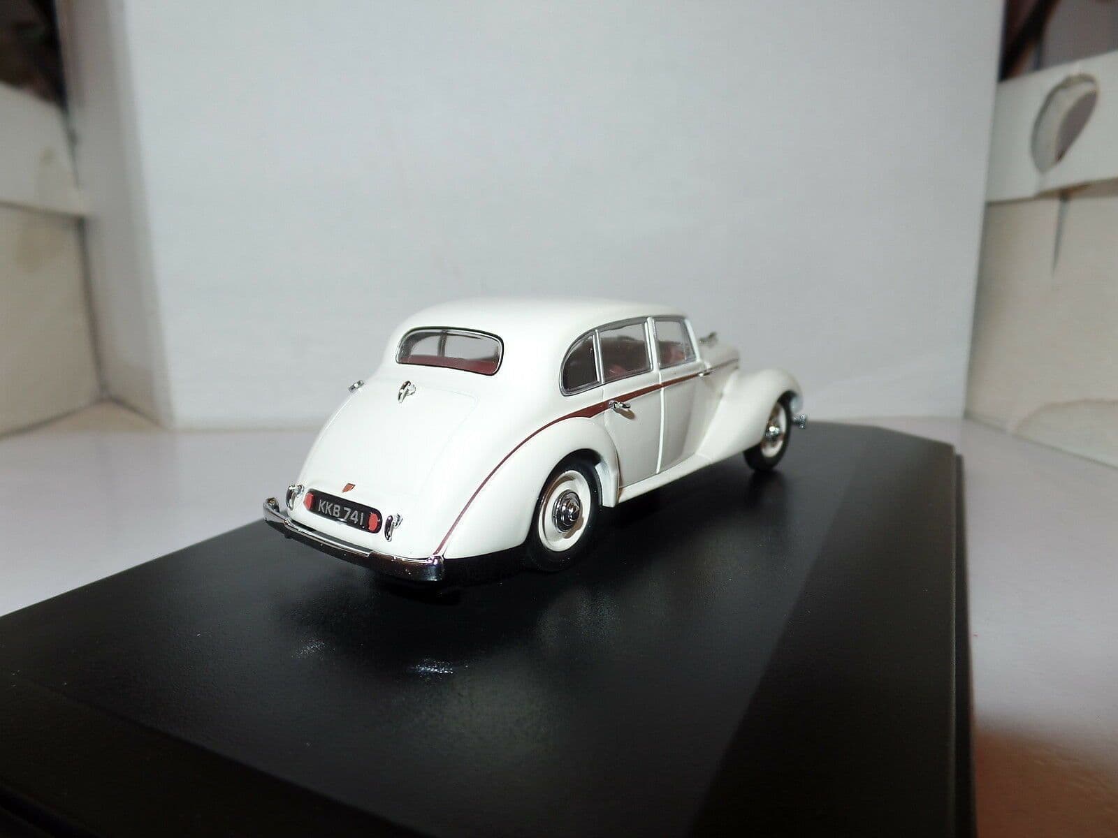 Oxford 43ASL002 ASL002 1/43 O Scale Armstrong Siddeley Lancaster Ivory ...